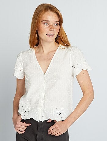 Blusa satinada con encaje - Blanco - Kiabi - 15.00€