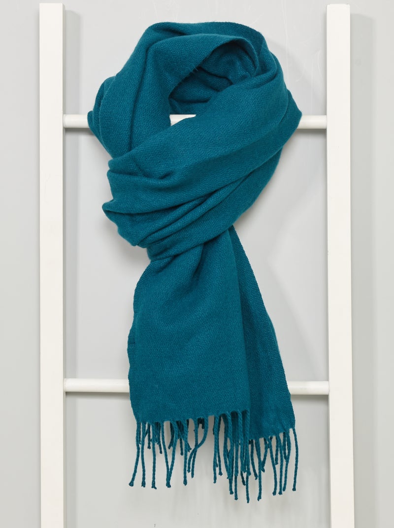 Bufanda lisa grande con flecos - VERDE - Kiabi - 10.00€