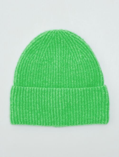 Gorro verde hombre