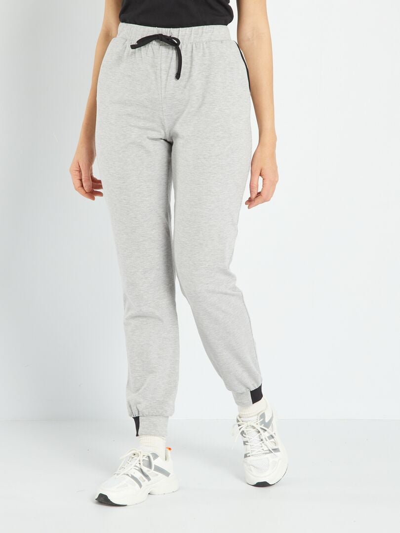 Jogging de punto - gris - Kiabi - 14.00€
