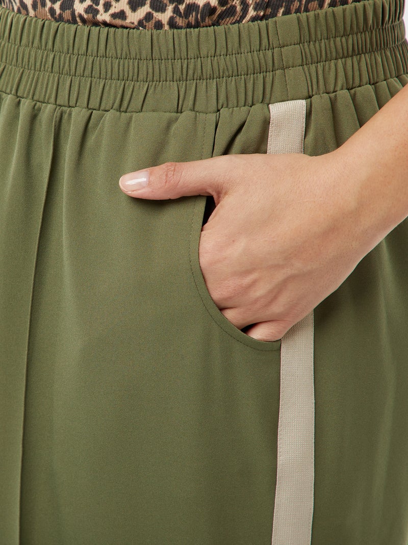 Pantalón ancho con bandas en contraste - KAKI - Tallas grandes - Mujer ...