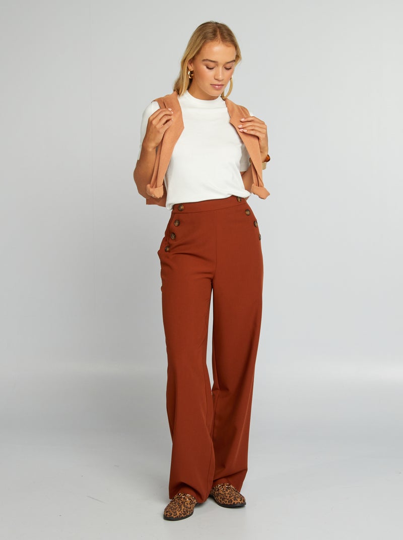 Pantalón pitillo con botones de fantasía - MARRON - 22.00€ - Kiabi