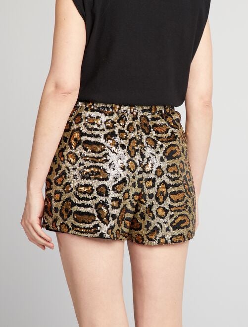 Short negro