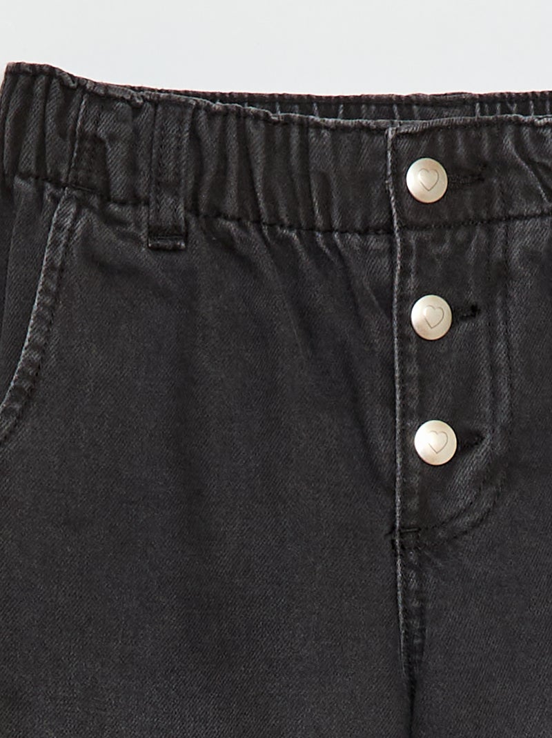 Vaquero mom con bolsillos en forma de corazón - Negro - Niña - 15.00 ...
